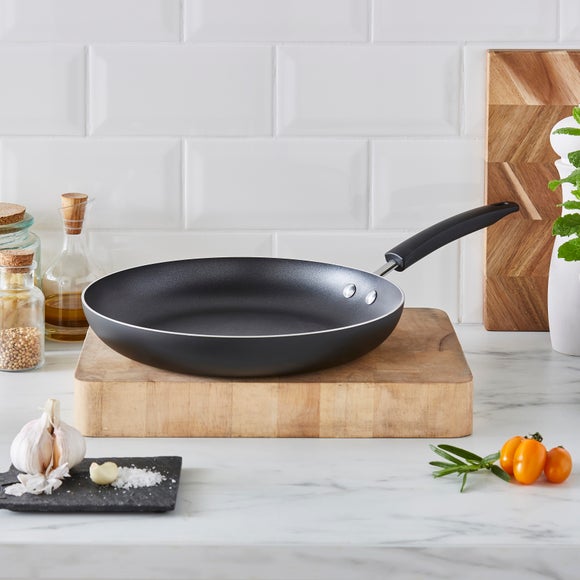 Non Stick Aluminium Frying Pan 30cm Dunelm