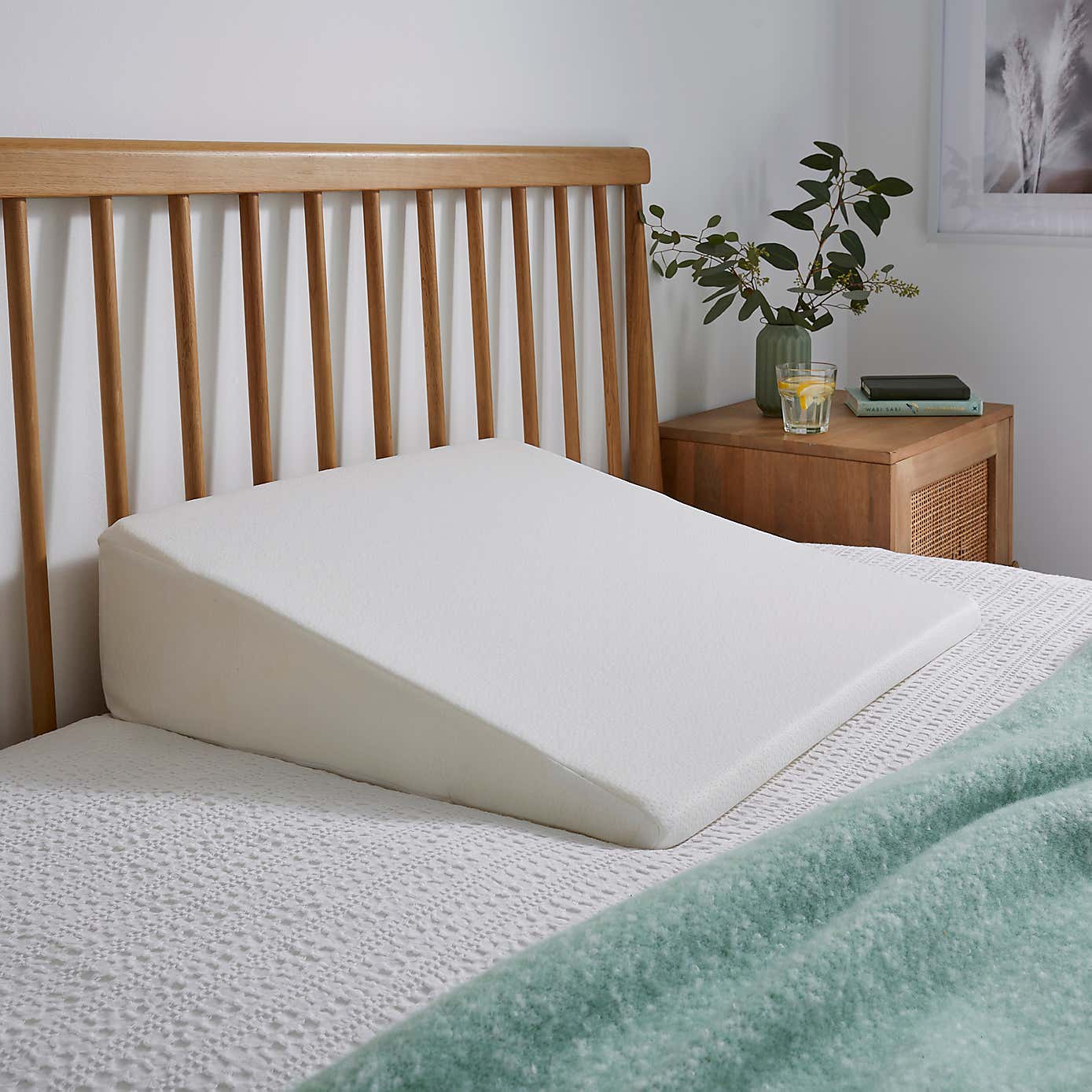 Wedge Memory Foam Medium Support Back Pillow Large Dunelm Wedge Memory Foam Medium Support Back Pillow Large Dunelm