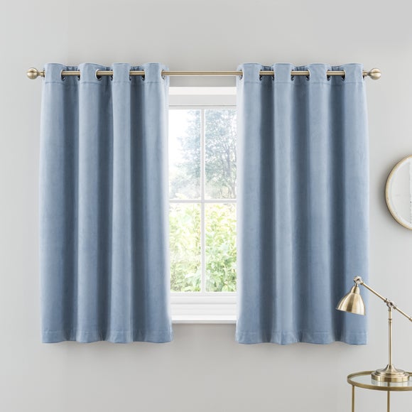 Isla Ultra Blackout Eyelet Curtains | Dunelm