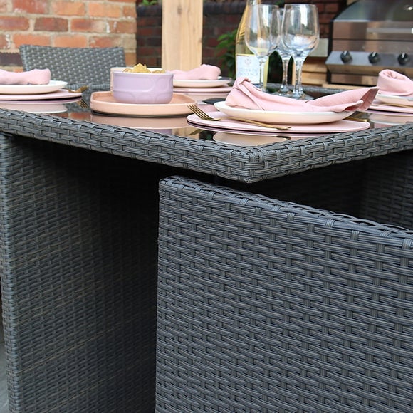 Nevada 6 Seater Cube Dining Set | Dunelm